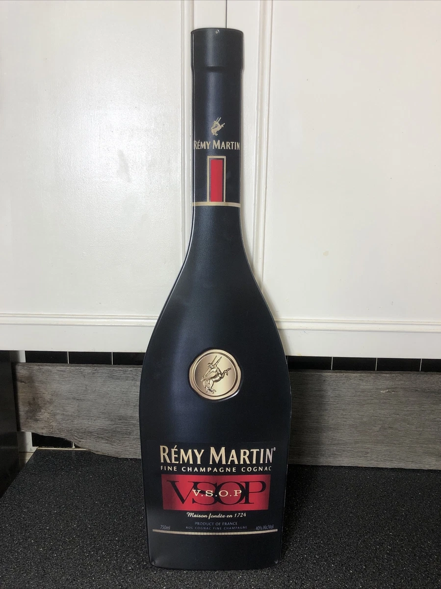Remy Martin Logo