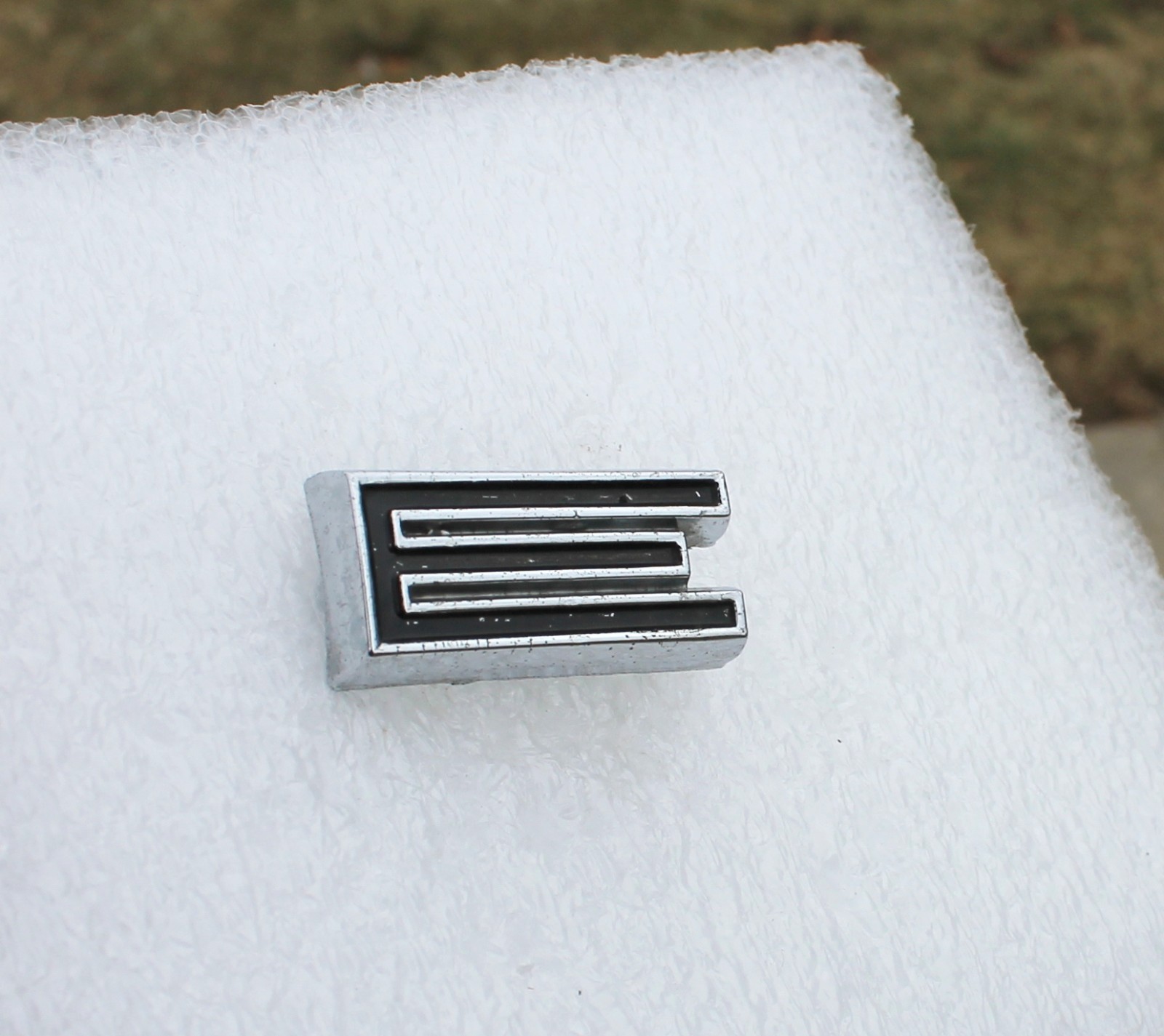 Vintage Metal DODGE Chrome Letter "E" Emblem 2963994 OEM | eBay