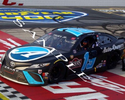 MARTIN TRUEX JR #19 AUTO OWNERS RACING ON TRACK 8X10 GLOSSY PHOTO #D4R ...