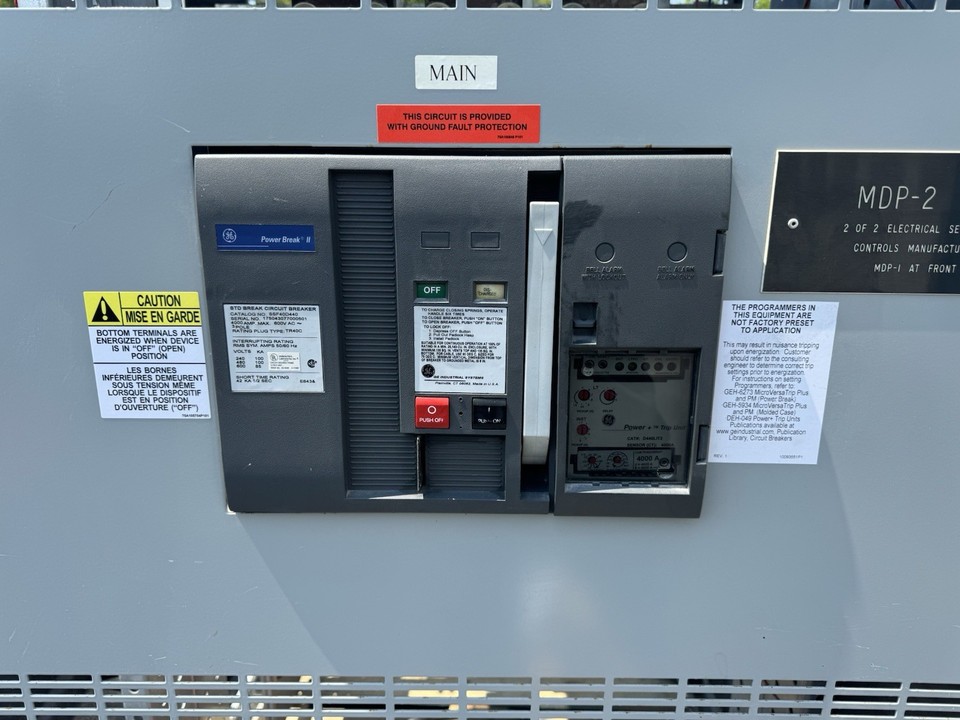 GE 4000 Amp Main Breaker Distribution Panelboard 480/277V 3P4W Indoor ...