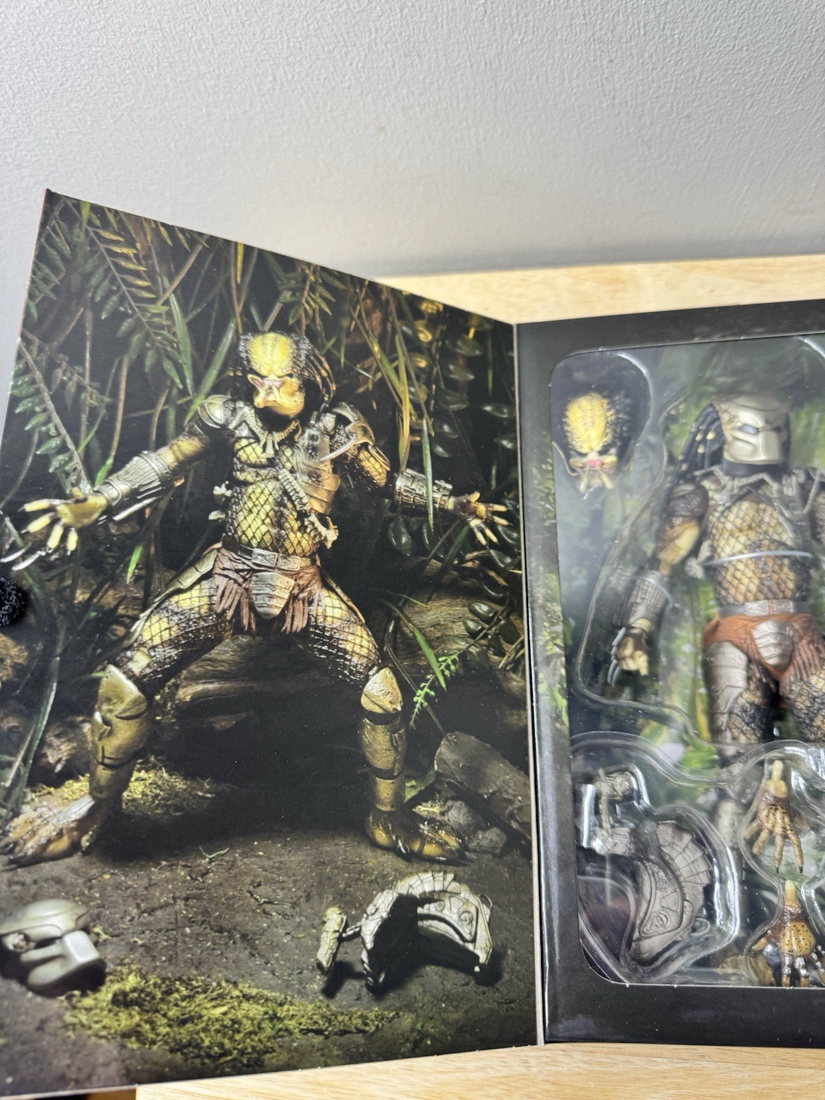 NECA Jungle Hunter Predator Movie 7" Action Figure Collection -51548 ...