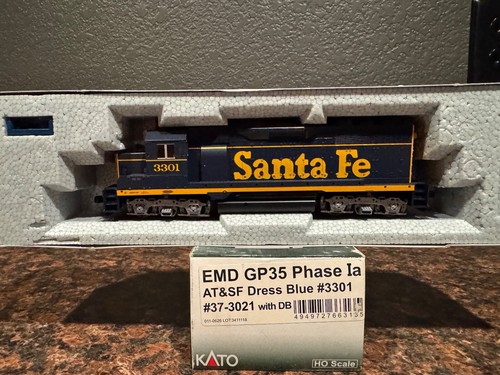 KATO 37-3021 HO Scale ATSF Santa Fe Bluebonnet EMD GP35 Phase 1A NOS | eBay