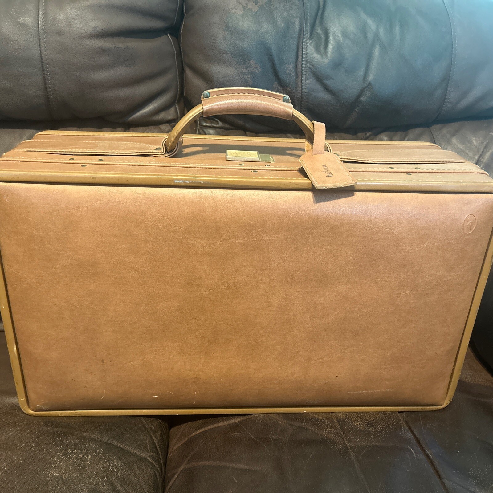 VINTAGE Hartmann Belting Leather Luggage Briefcase WI… - Gem