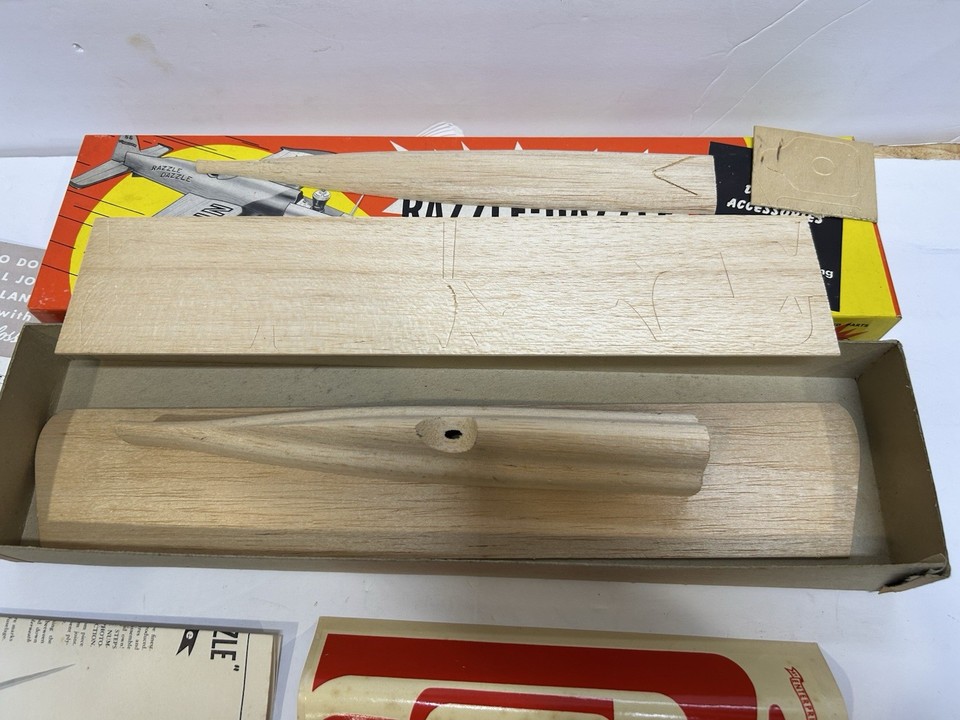 Vintage Control Line Model Airplane kit Enterprize "Razzle Dazzle" 1/2A ...