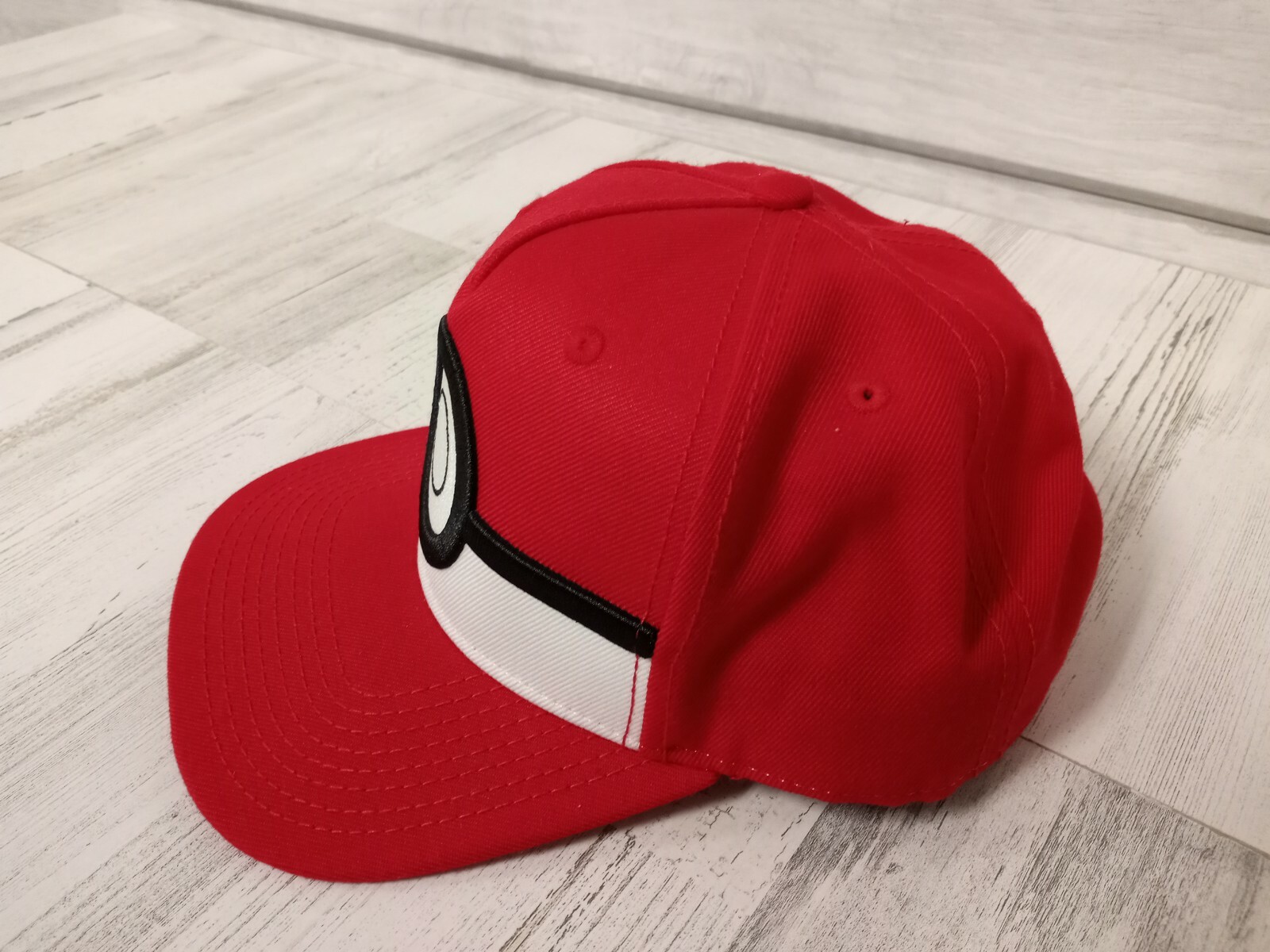 2016 Pokemon Pokeball Snapback red Baseball Hat Cap … - Gem