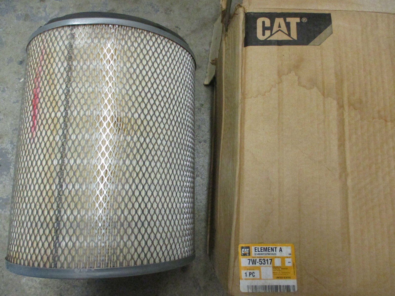 DONALDSON P181104 - Air filter cross reference