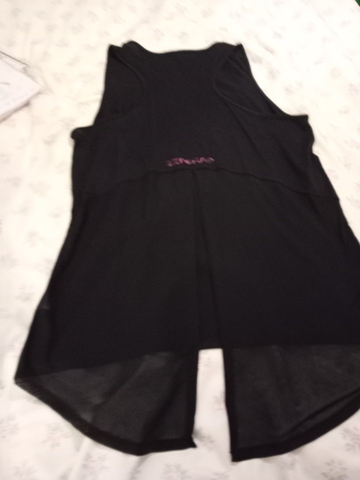 Open back yoga top size XL. Mesh back and pink leopard letters. Bnwot ...