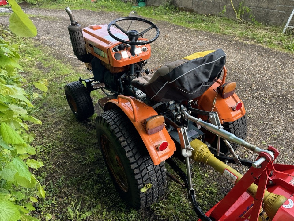 Kubota B5100 Compact Tractor Good Working Order. Mower Mini Tractor ...