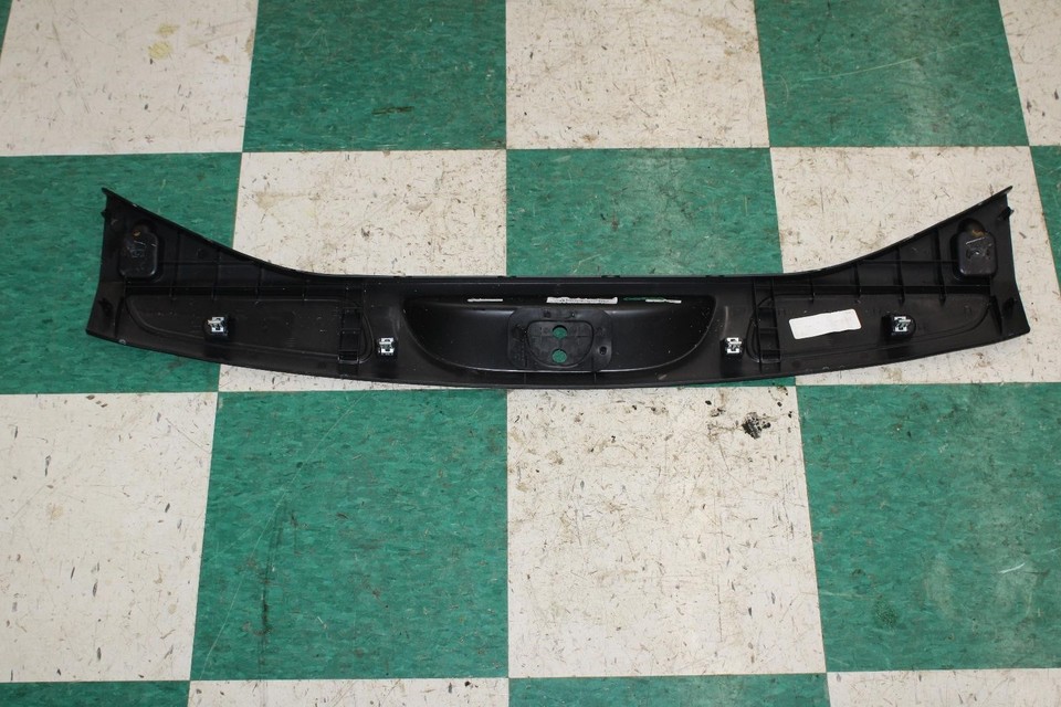 11-22 Grand Cherokee *SCUFFS* Black Trunk Hatch Decklid Sill Scuff Trim ...