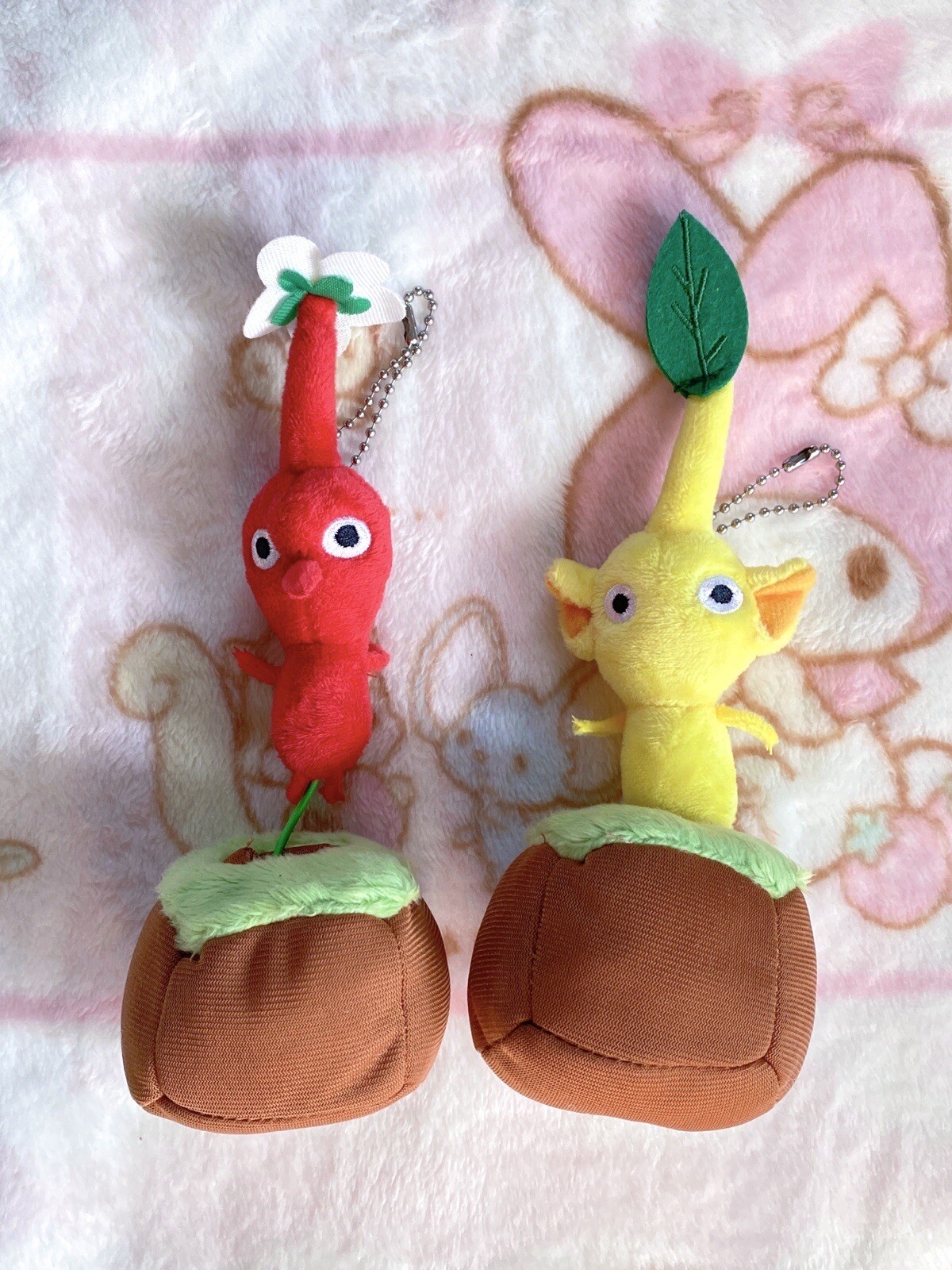 Pikmin Pull-out Keychain Plush Doll Red & Yellow Set of 2 Japan | eBay