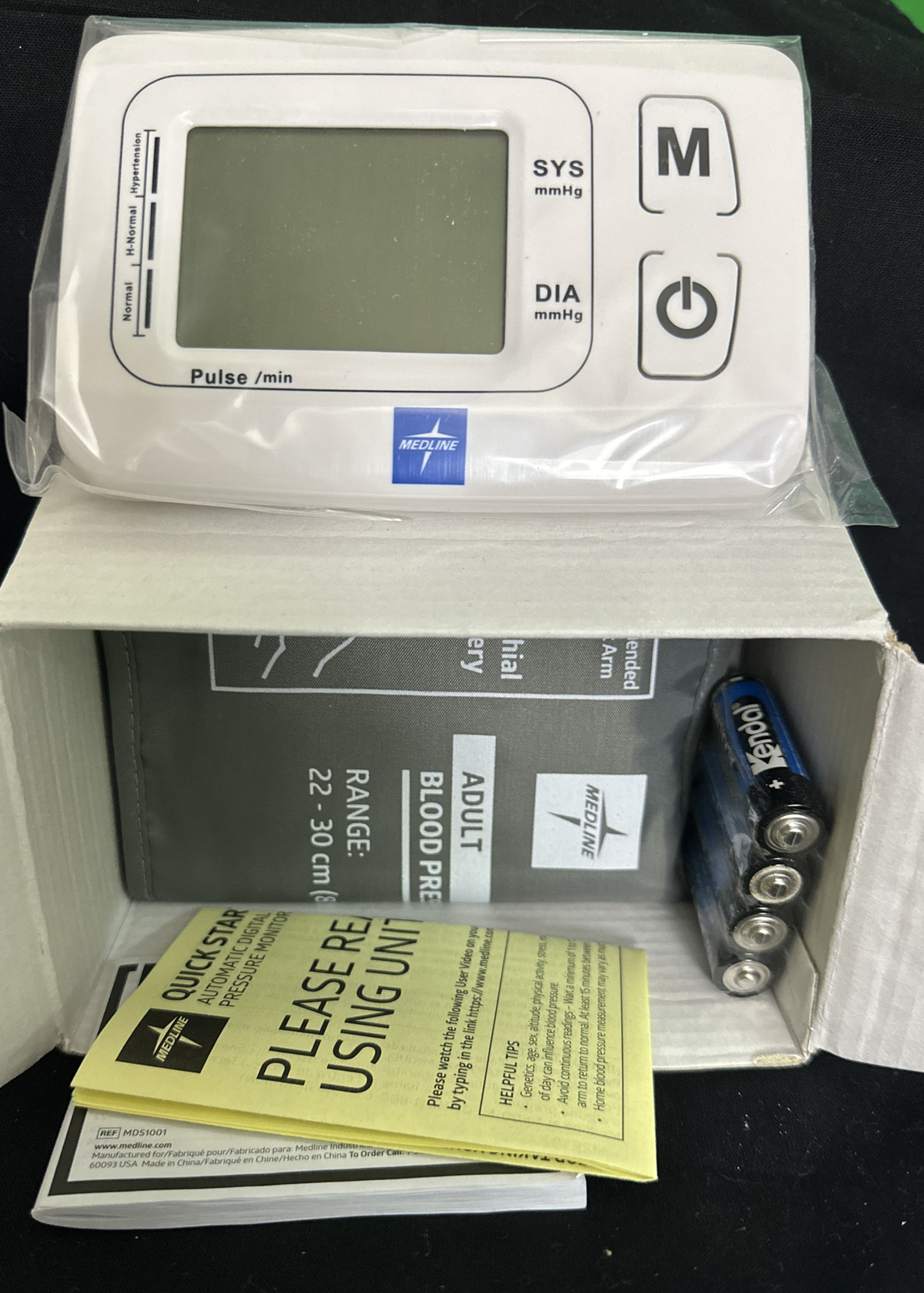 Medline MDS4001 Automatic Digital Blood Pressure Monitor With Cuff for ...