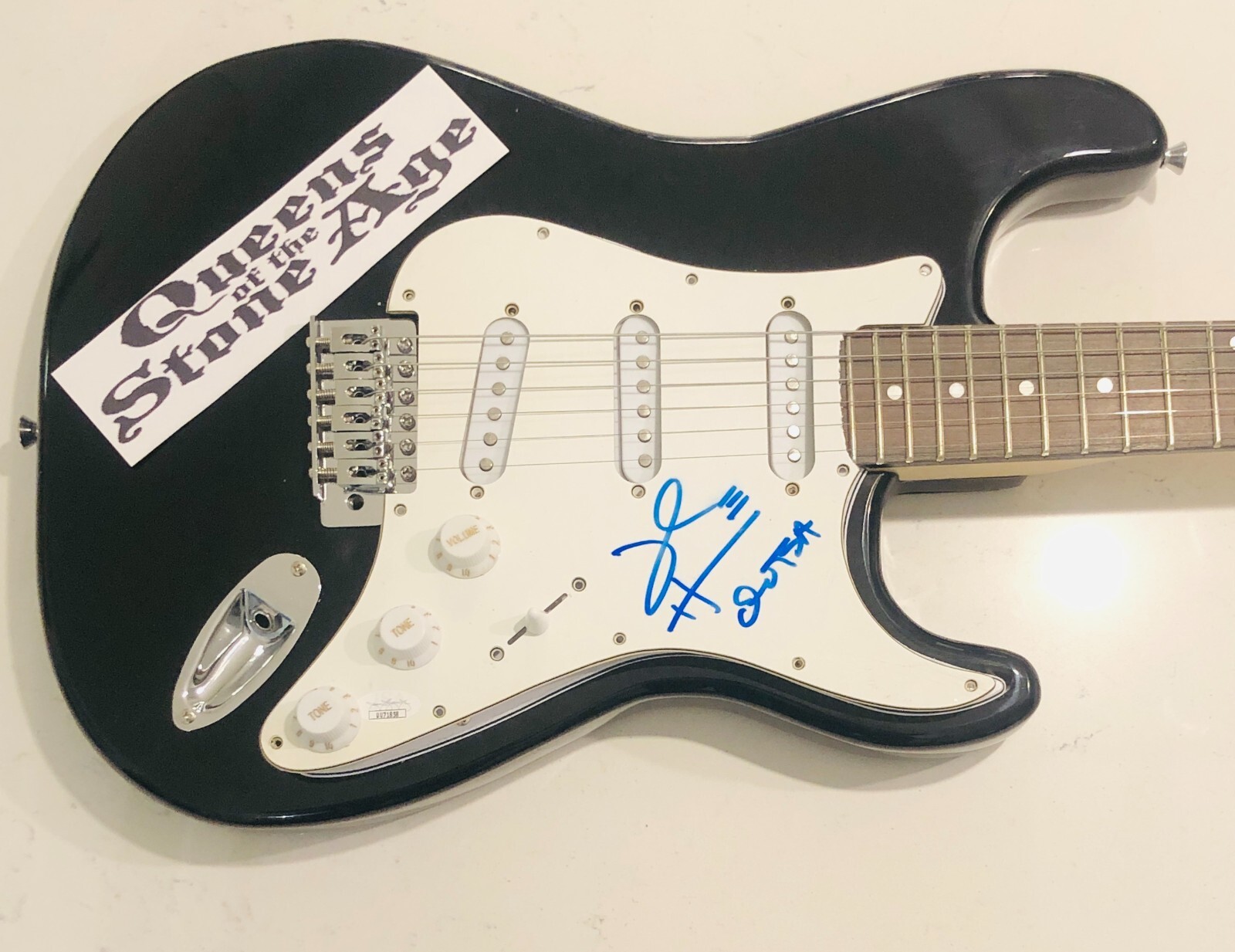 Queens of the Stone Age Josh Homme Autograph Signed Guitar JSA ...
