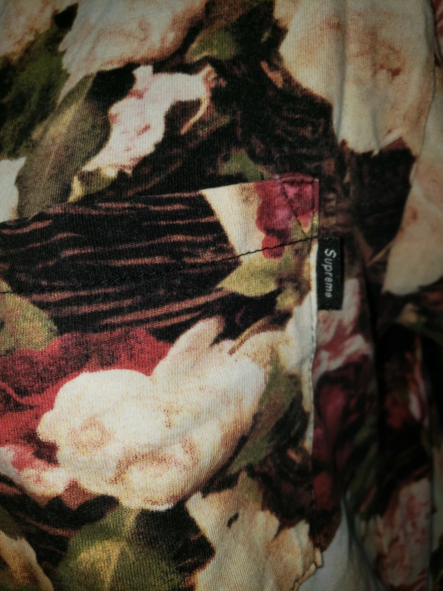Supreme Floral Pattern