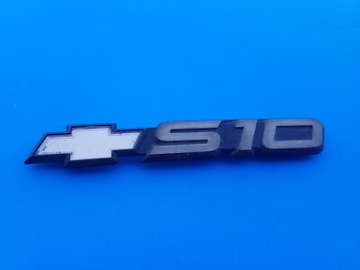98 99 00 01 02 03 04 05 CHEVROLET S10 SIDE REAR EMBLEM LOGO BADGE ...