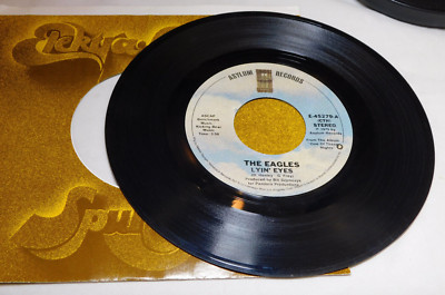 THE EAGLES LYIN' EYES / TOO MANY HANDS 45 RPM RECORD 049 | eBay