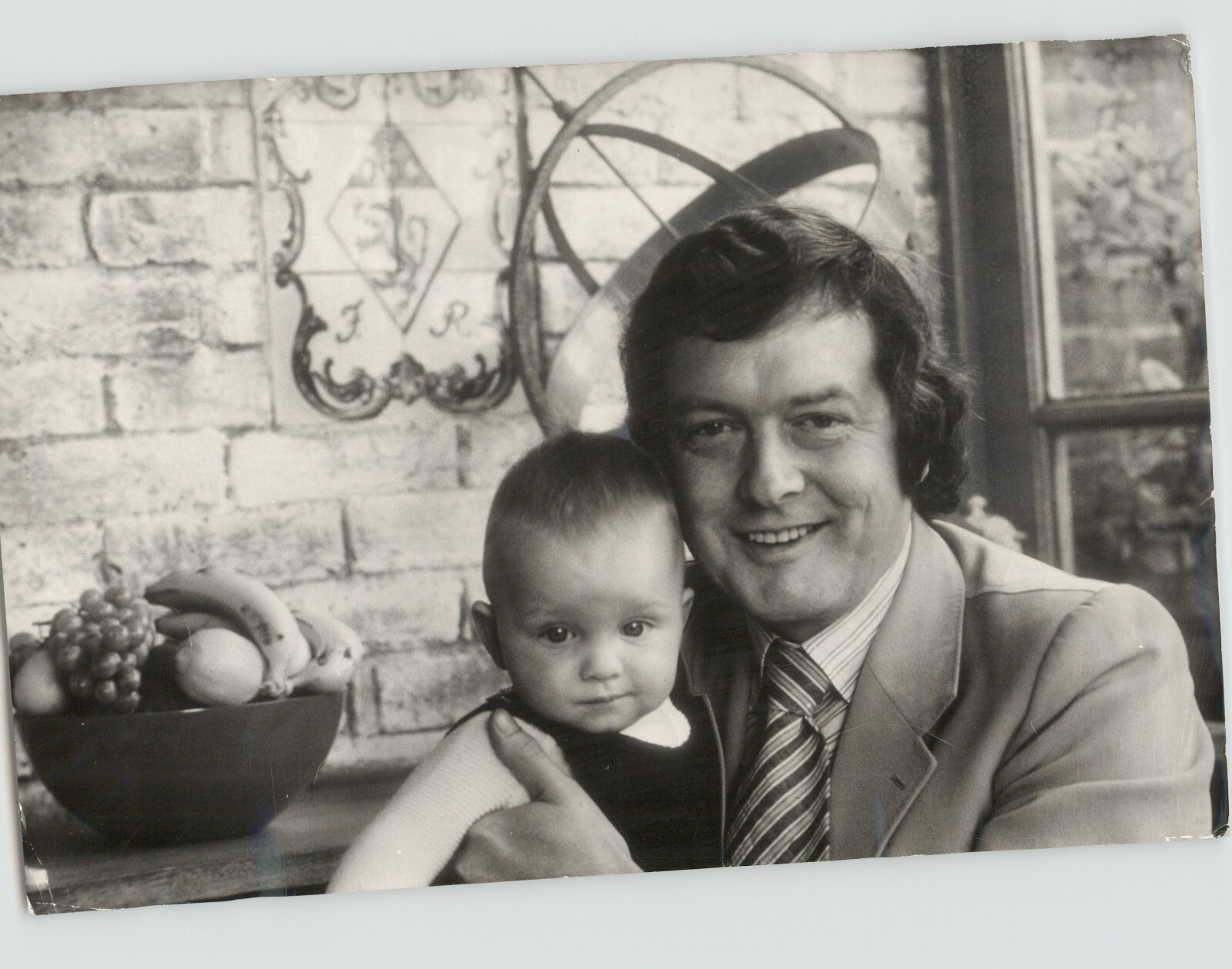 HUSBAND & SON of Fashion Designer Icon MARY QUANT London 1972 Press ...
