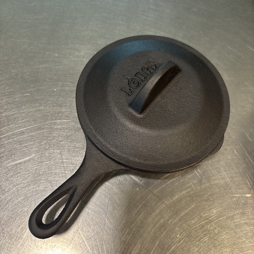 Beautiful Lodge 5" Round H5MS USA cast iron mini skillet with H5MIC Lid ...