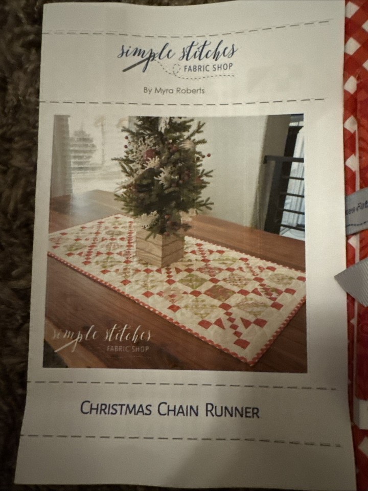 Christmas Chain Runner Pattern And Fabric Kit- Quilt Supplies By Moda ...