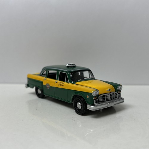 1960 60 Checker Marathon Taxi Collectible 1/64 Scale Diecast Diorama ...