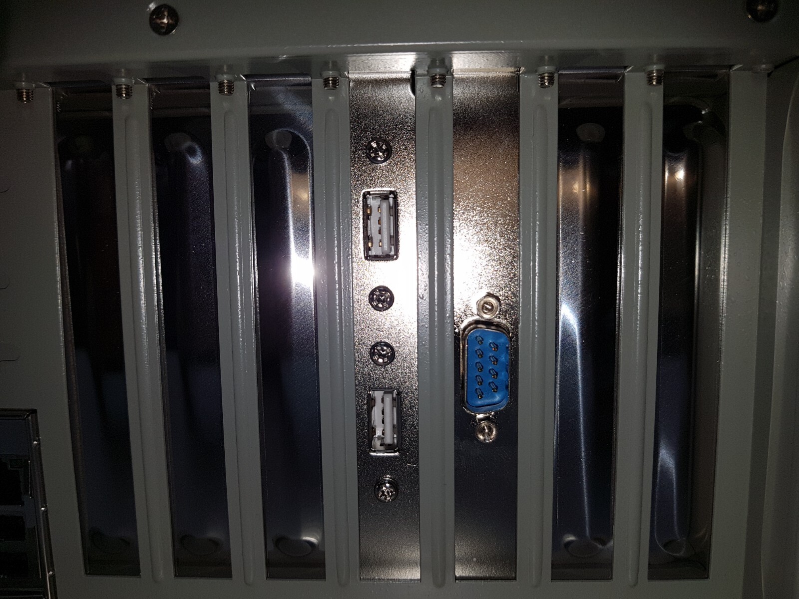 ADVANTECH INDUSTRIAL COMPUTER 610H IPC-610-H, IPC-610MB-00XHE | eBay