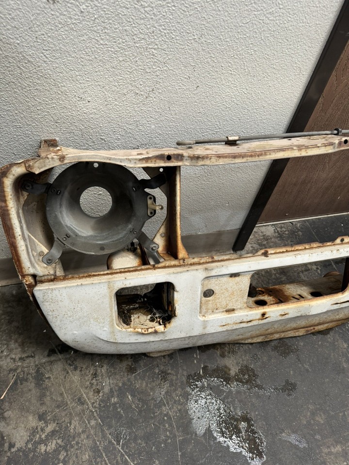 80 VW Mk1 Rabbit Caddy Westy Radiator Support - Headlights Front End ...