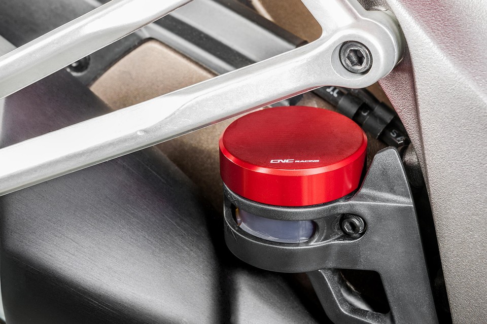 CNC rear brake tank cap M46X4 Sk Ducati Diavel 1200 2011-2018 gold | eBay