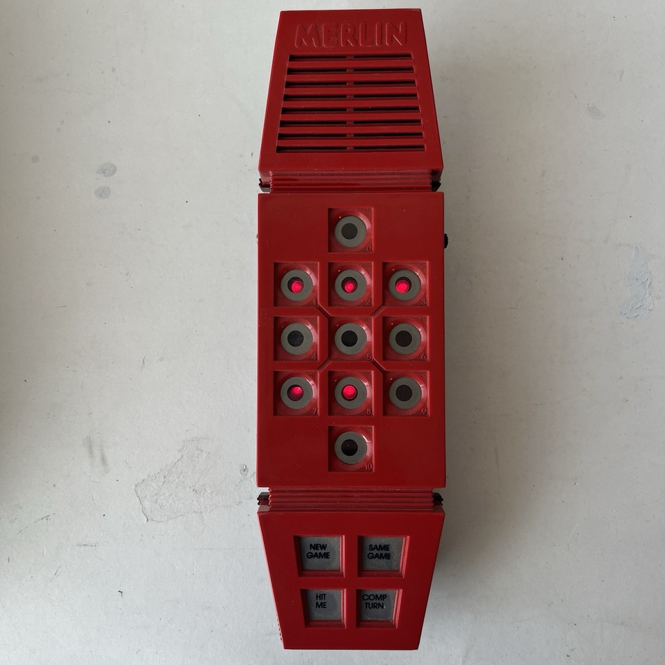 Vintage Merlin The Electronic Wizard Handheld Game 1978 In Box - Tested ...