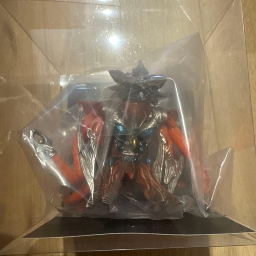 Shikara Kobo CUBE Iris Vinyl Figure Gamera 3 Evil God Awakening Orange ...