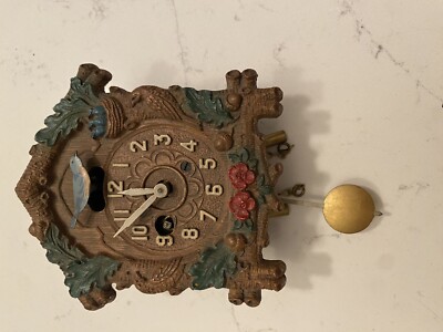 VINTAGE AUGUST C. KEEBLER CO. Pendulette Clock Red Flowers - As Is ...