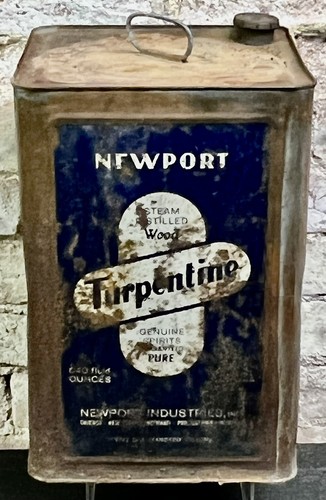 VINTAGE NEWPORT PURE TURPENTINE OIL SQUARE METAL 2 GALLON TIN CAN ...