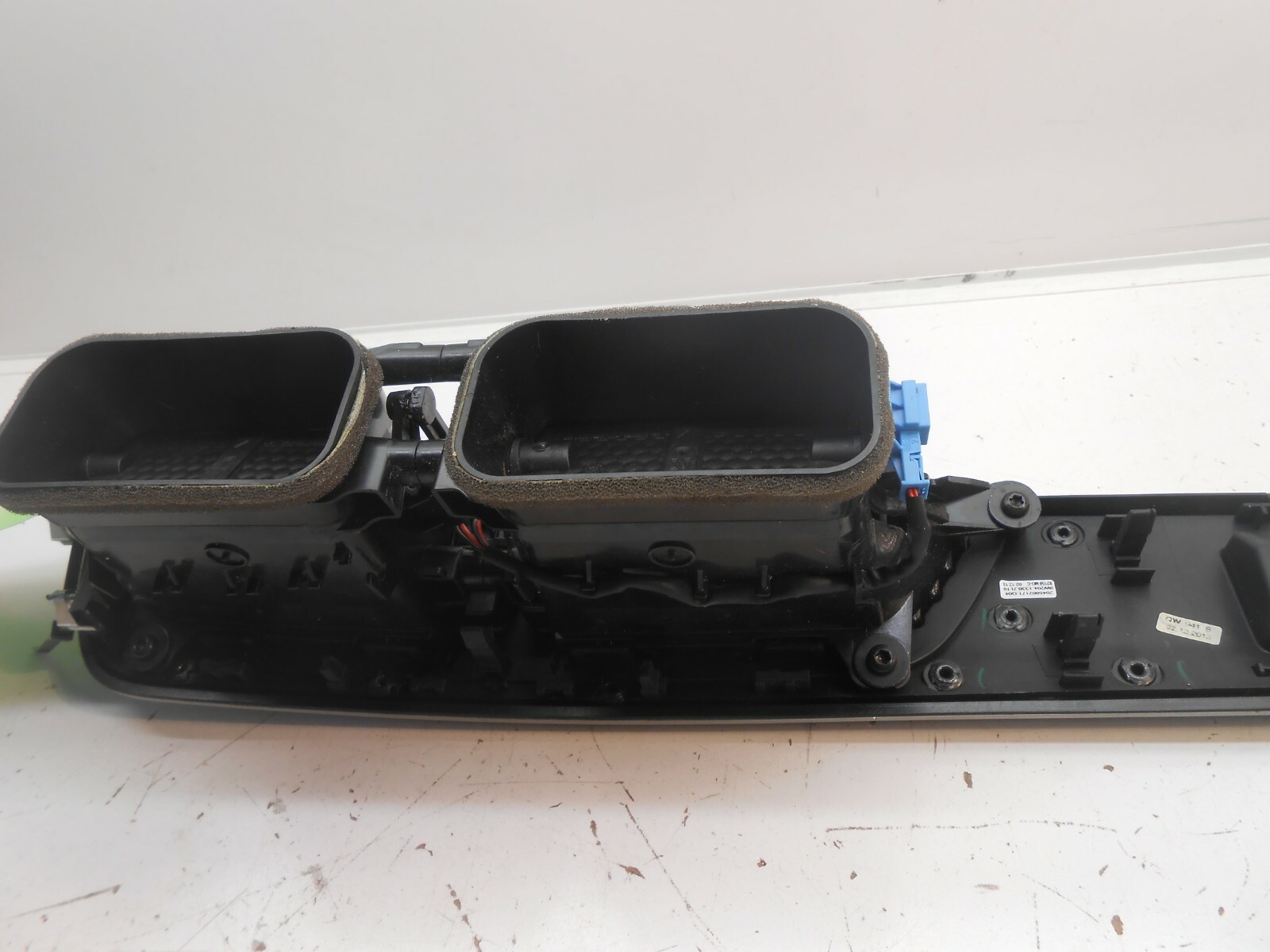 2014-2015 MERCEDES C-CLASS SILVER CENTER DASH OEM 2048306154 SL0202 | eBay