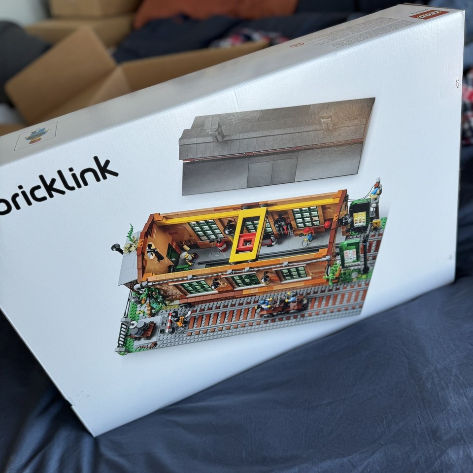 LEGO 910033 Bricklink Designer Program Old Train Engine Shed - New ...