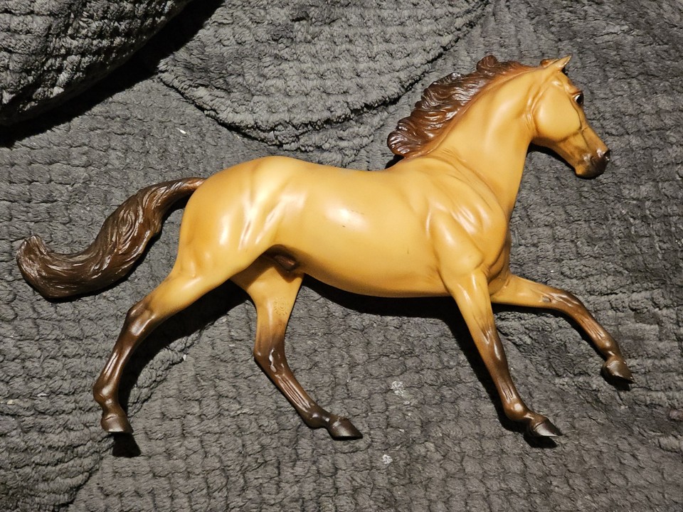 Breyer Traditional Model Horse "SADDLE CLUB" STARLIGHT #1312 Flash Mold ...