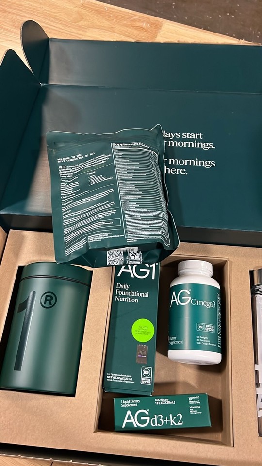 Athletic Greens AG1 Complete Kit AG1 Pouch Full Foundation Stack Kit Free Ship | eBay