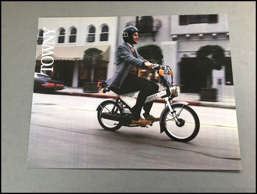 1982 Yamaha Towny Motorcycle Scooter Bike Vintage Sales Brochure Folder ...
