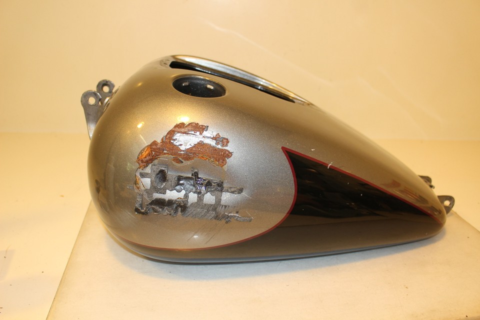 HARLEY DAVIDSON OEM DYNA FUEL INJECTED GAS / FUEL TANK | eBay