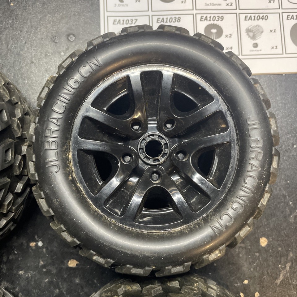 JLB Racing Cheetah 21101 17mm Hexes Wheels Tires Mounted Glued 4s ...