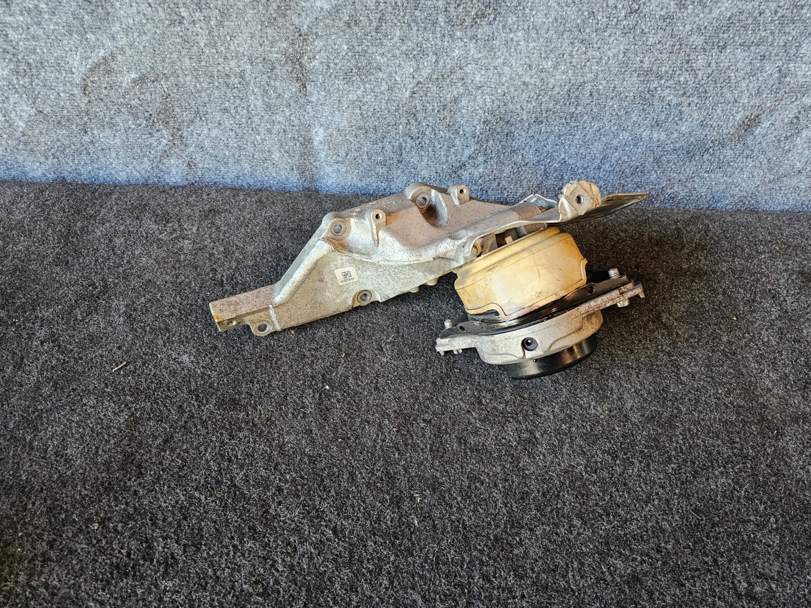 Mercedes-Benz Ml W166 Front Left Engine Support A1662407717 OEM for ...