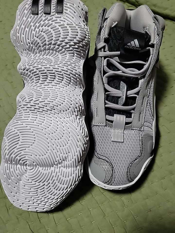 ADIDAS Exhibit B Mid Basketball WOMAN Shoes Size 8 | eBay