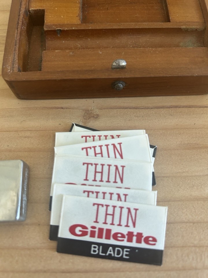 1920’s Gillette Old Type Silver Big Fellow Vintage Safety Razor Wood ...