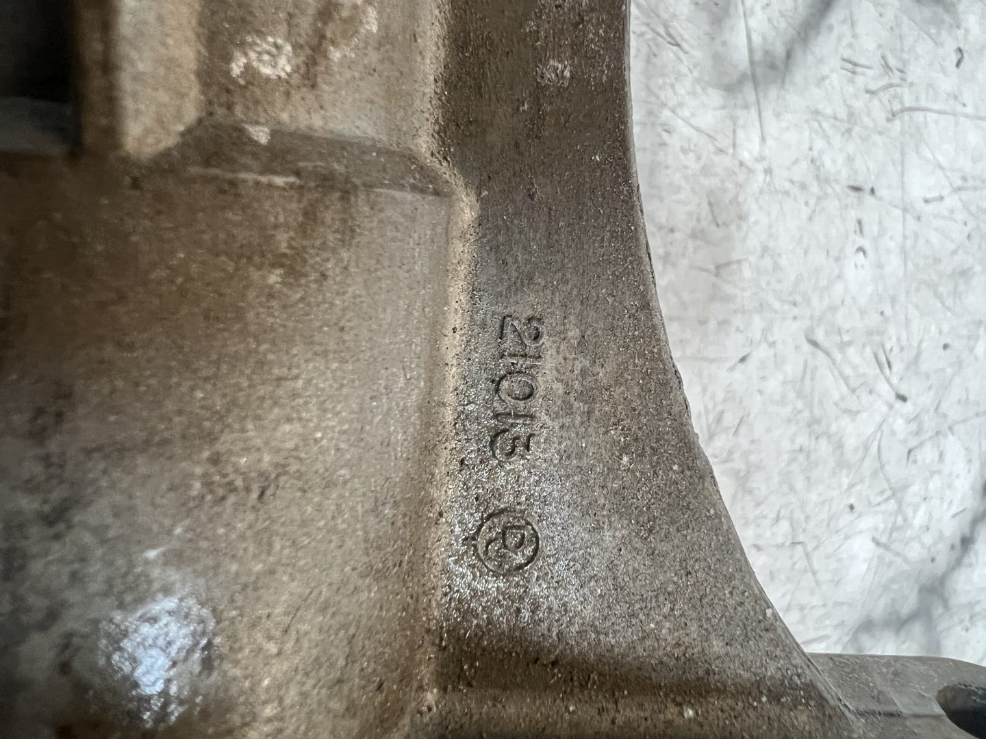 87 Formule 28 PC Boat Teleflex Marine Rotary steering helm stem bracket ...