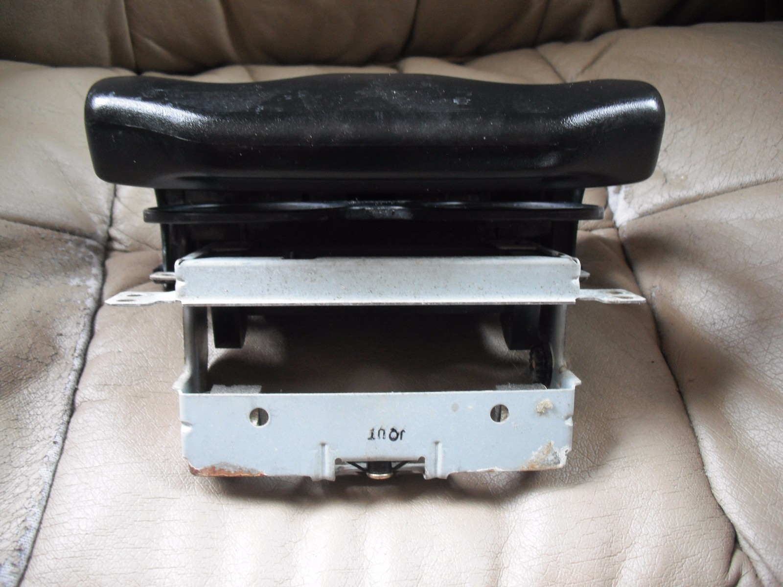 95 96 97 Lexus LS400 Cup Holder Center Console Complete Unit | eBay