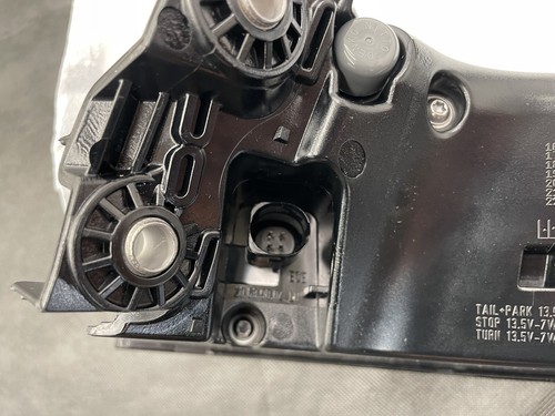 NEW OEM Porsche Cayenne 9Y0 LED REAR LEFT RIGHT LIGHTS 9Y0945096N ...