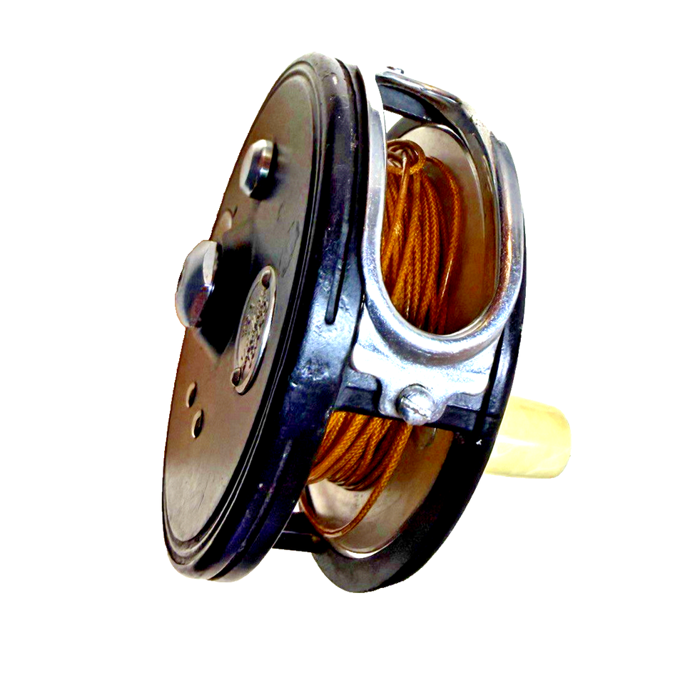 Montgomery Ward Hawthorne 60-6430 Fly Fishing Reel | eBay