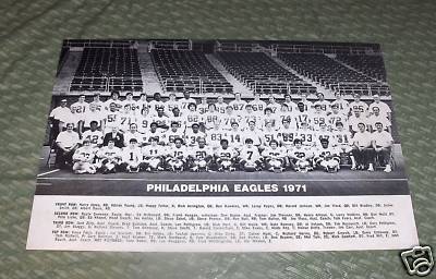 VINTAGE 1971 PHILADELPHIA EAGLES 6"x9" OLD POSTCARD TEAM PHOTO NOT USED ...