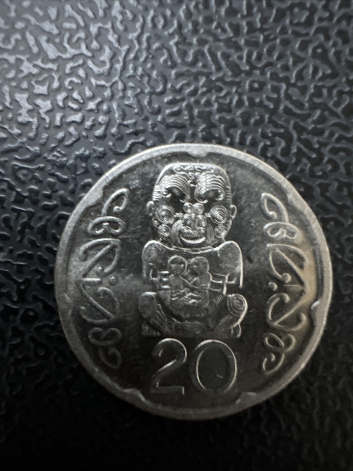 2008 New Zealand 20 Cents Coin Queen Elizabeth II Maori Pukaki Fast ...