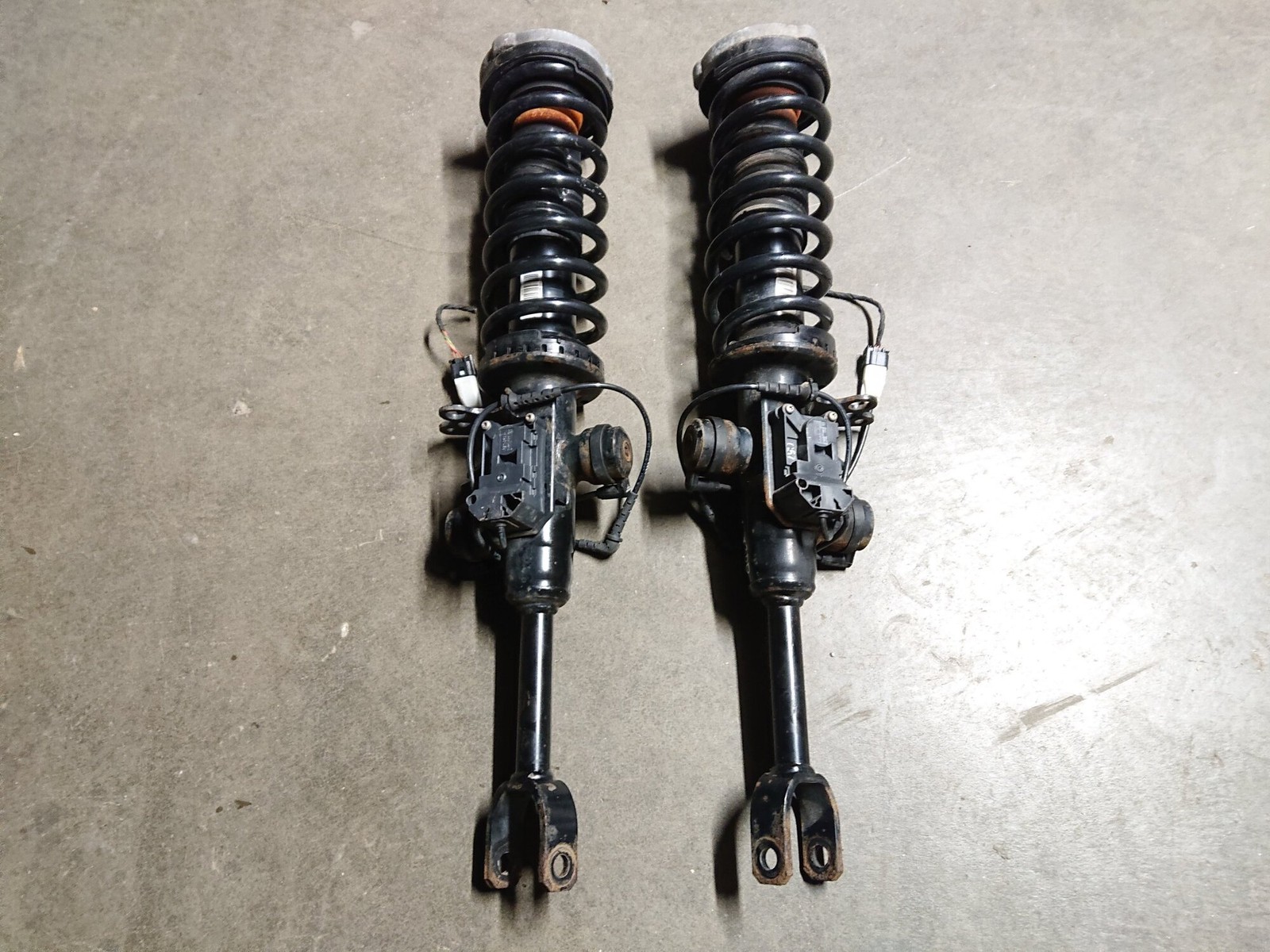 BMW 5 7 Série Amortisseur Avant Set 6863115 37116863115 6863116 371 FS ...