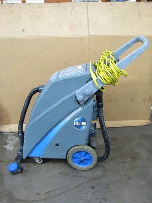 ICE WET / DRY VACUUM IW90 20 GALLON 26" FRONT MOUNT SQUEEGEE USED | eBay