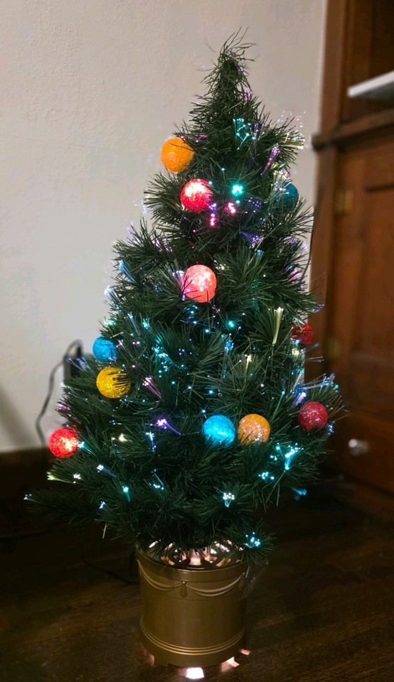 Fiber Optic Firework Christmas Tree W/ Melted Plastic Ornamental Balls ...