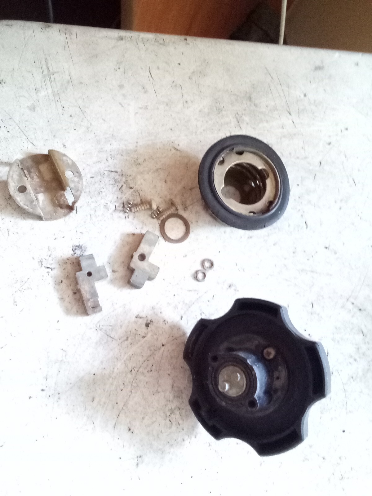 Yamaha FJ 600 Fuel Cap with Key | eBay